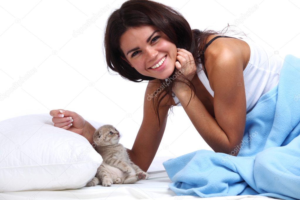 Despertando mujer y gato: fotografía de stock © yellow2j #6753914 ...