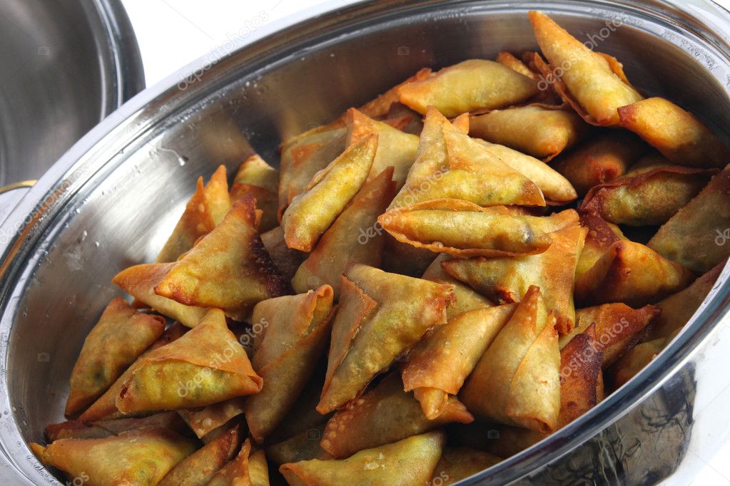Arab samosa appetiser — Stock Photo © Paul_Cowan #7040634