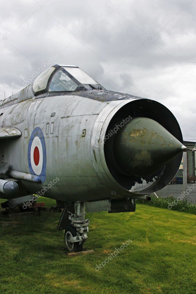 Corsair cockpit | Cockpit and Radome of Lightning Fighter Jet Aircraft ...